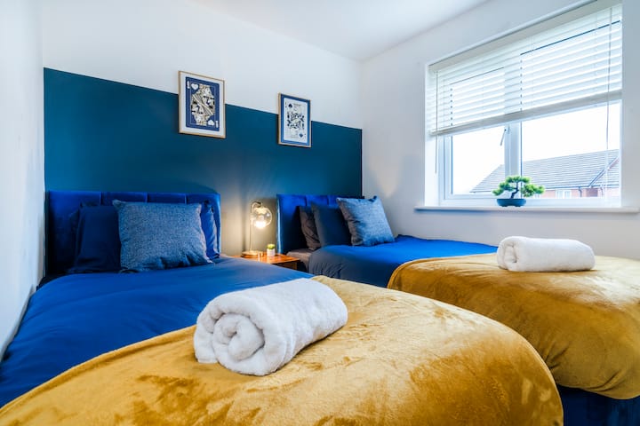 3br House In Coventry | Sleeps 5 | Parking | Wi-fi - Rugby