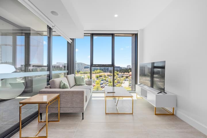 City Heart 1-bedroom Steps From Lake With Parking - Canberra