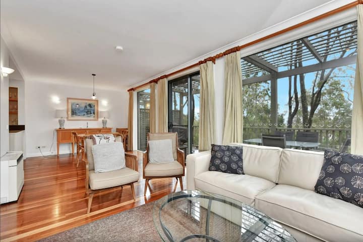 Villa Rose With Free Wine Tasting Included - Hunter Region