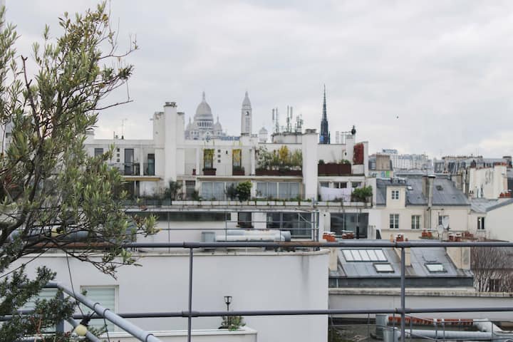 Appartement Romantique Avec Vue Sur Le Sacré-cœur - Paris