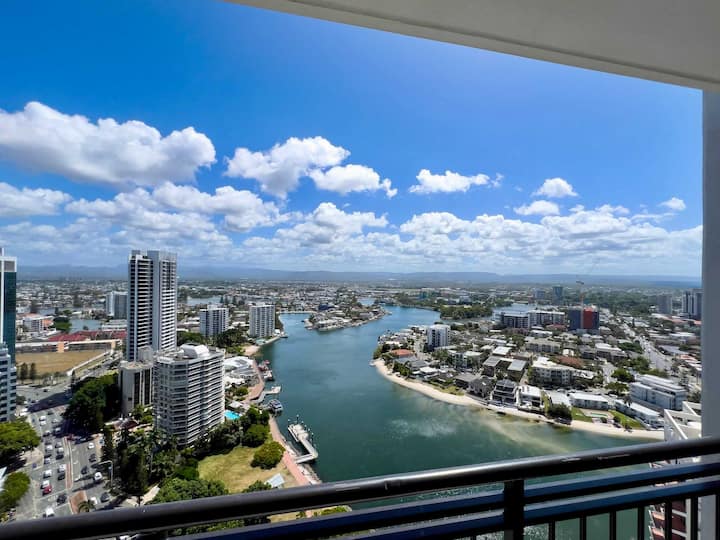26th Floor At Chevron - Surfers Paradise