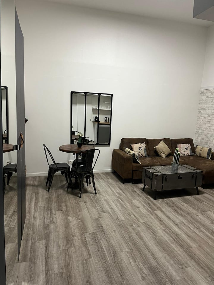 Grand Studio Lit En Mezzanine - St Martin - Châtelet - Les Halles - Paris