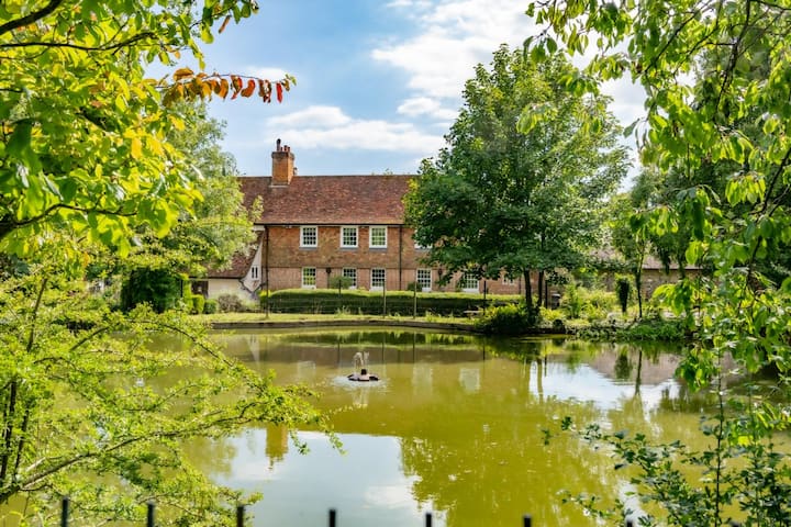 9 Bed In Alkham (Oc-m34784) - Folkestone