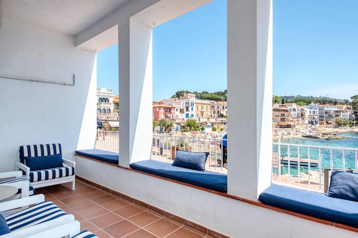 Casa Dins El Mar En Calella - Palafrugell