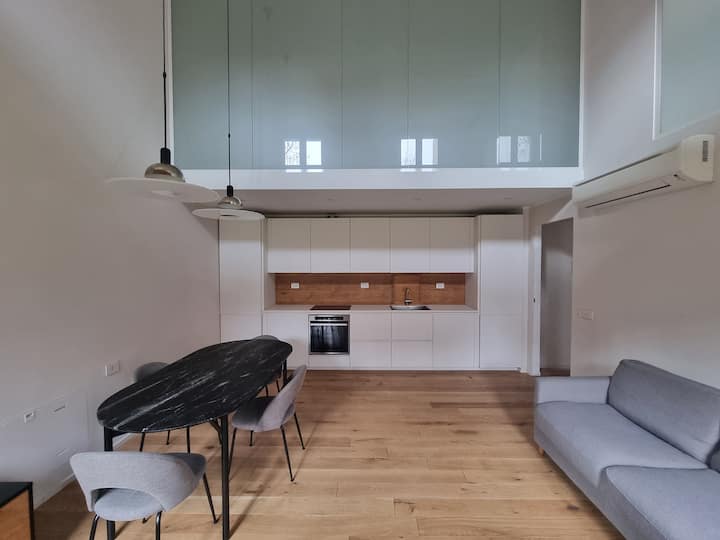Garden Modern Flat Navigli Trilocale - Milan