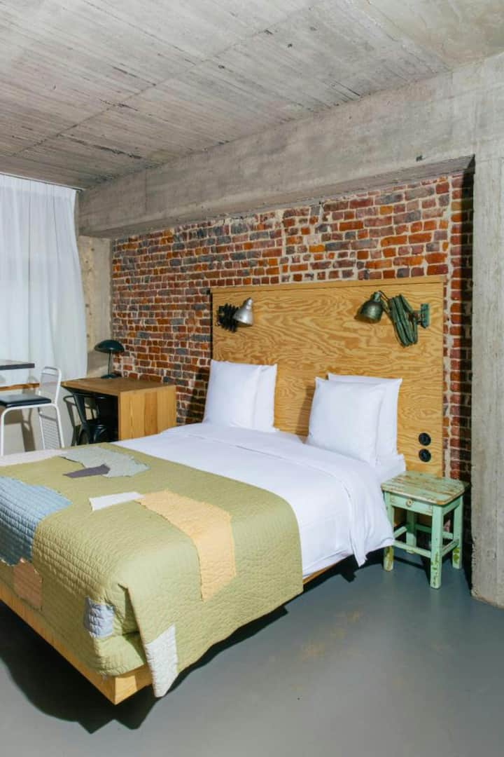 Mega Room For 6 Pers By Jam Hotel Brussels - Brussels