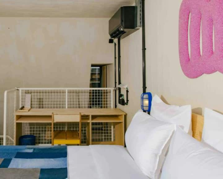 Hyper Room For 3 Pers By Jam Ghent - Gante