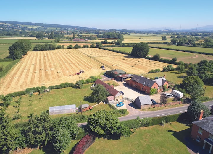 Orchard Farm - Leominster