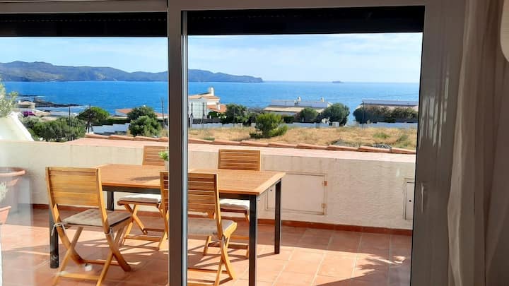 101.75_appartement Placé Dans Els Caials. - Cadaqués