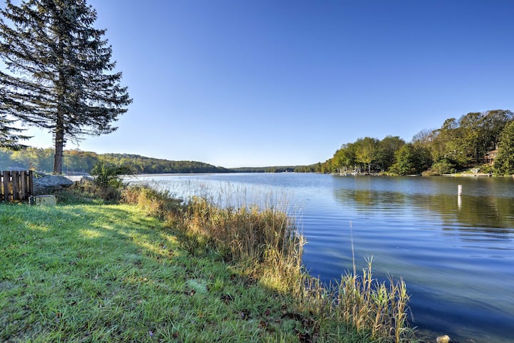 Poconos Retreat In The Hideout Lake Community! - Lake Ariel