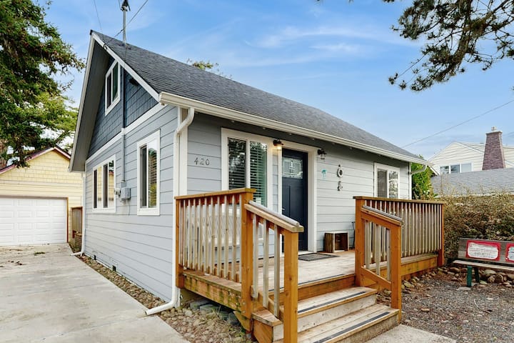 3br Home | Full Kitchen | Near Ocean | Wifi | W&d - Cannon Beach, OR