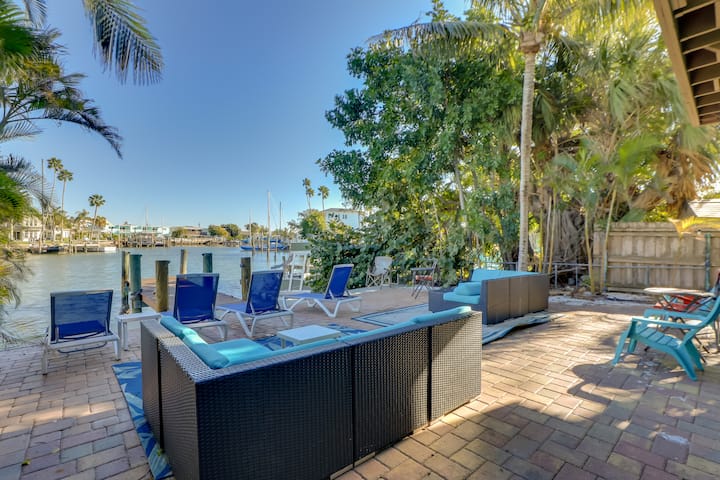 Walk To Everything! John’s Pass Gem W/ Dock Access - Madeira Beach, FL
