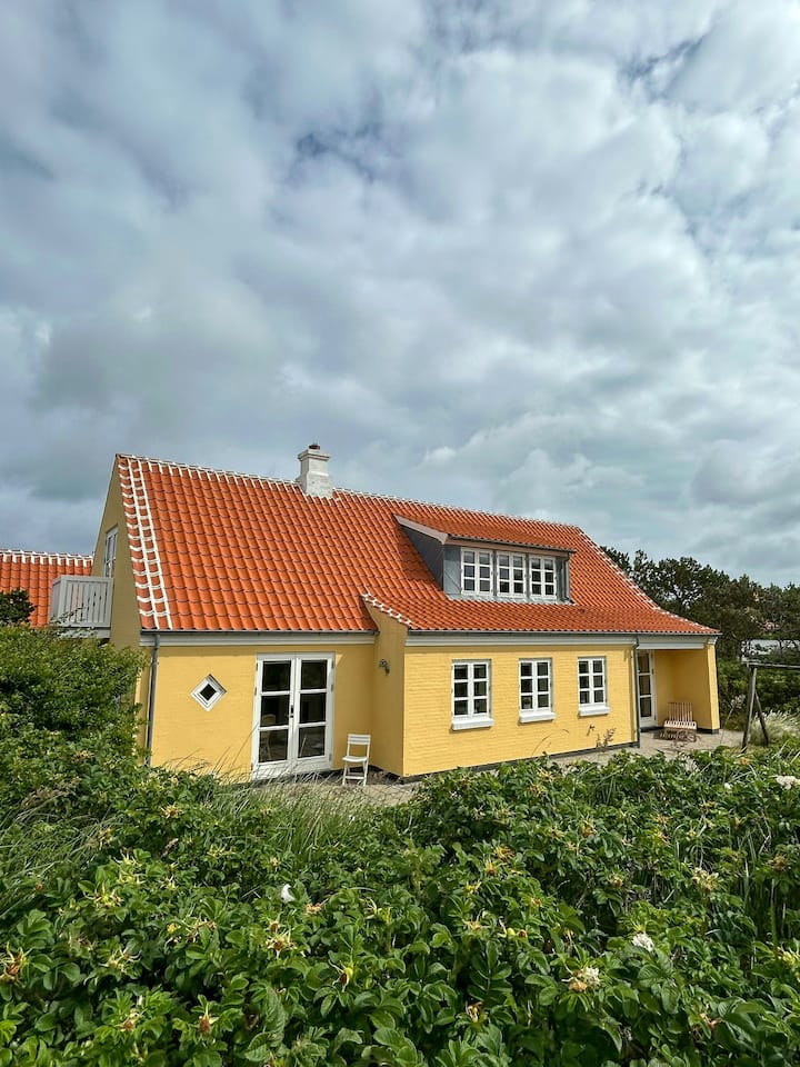 Light-filled Cottage By Skagen's Dunes - Skagen