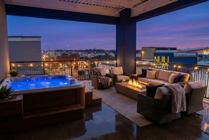 Nulu Skyline Retreat | 5br Penthouse Private Rooft - Louisville, KY