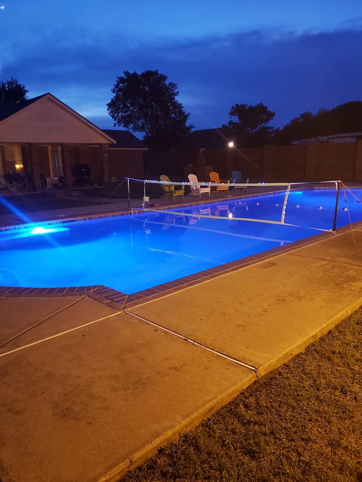 Private Pool Oasis Near Fort Sill & Refuge Slps 8 - ロートン, OK