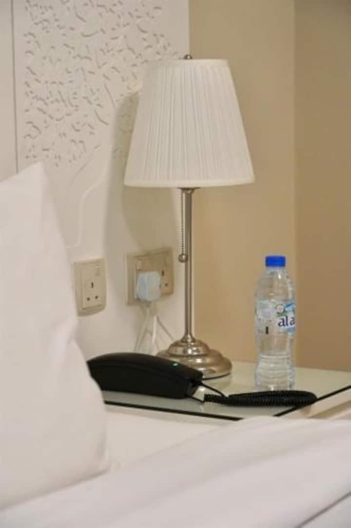 Standard Room Near Al Seef Village Mall Abu Dhbai - Abu Dhabi