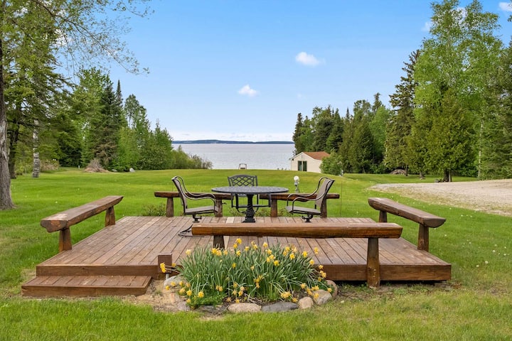 Lakefront Cabin | Mackinac Views + Firepit - Cheboygan, MI