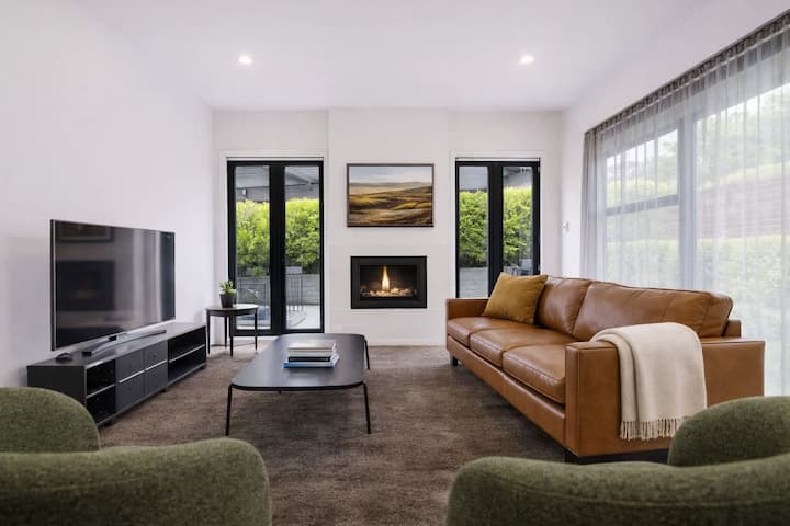 Cedarstay Intimate Spa Hideaway Cbd Luxury Villa - Queenstown