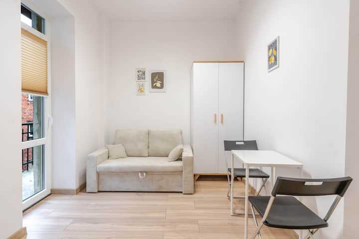 Słowackiego Serene Studio With Balcony - Katowice