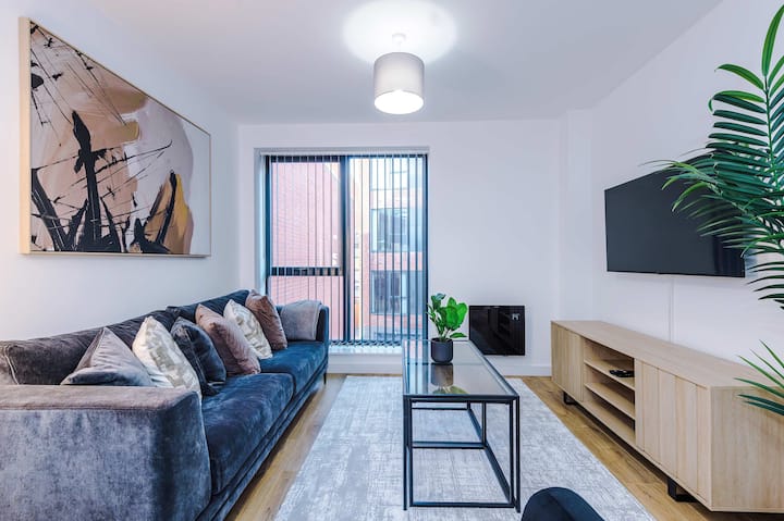 Spacious 2br Apartment, Walk To City Centre - Small Heath - Birmingham 