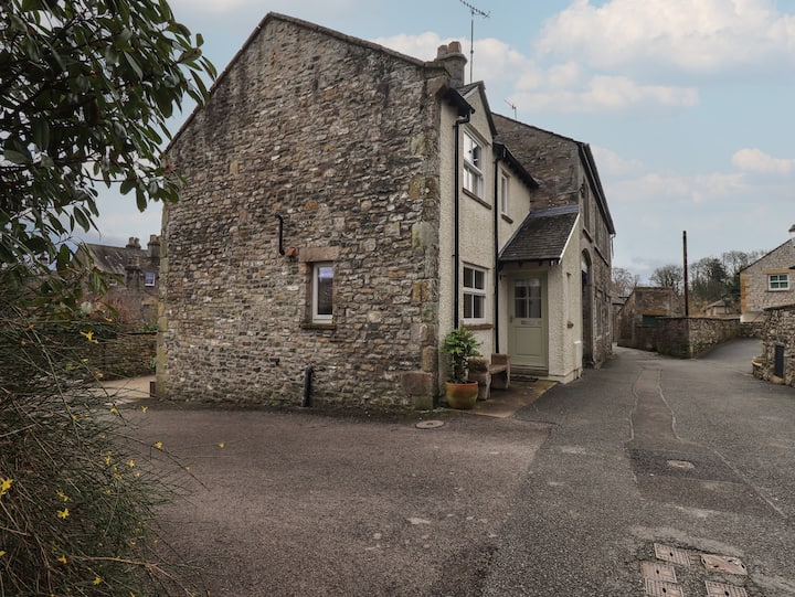 Tram Lane Cottage - Kirkby Lonsdale