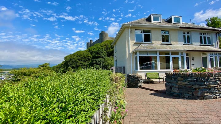 Stoneycroft - Criccieth