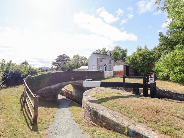 Lockmans Cottage - Welshpool