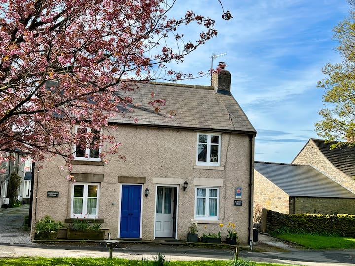 Cross View - Hathersage