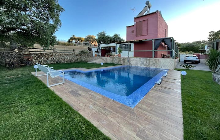 Stunning Home In El Castillo De Las Gua - El Castillo de las Guardas