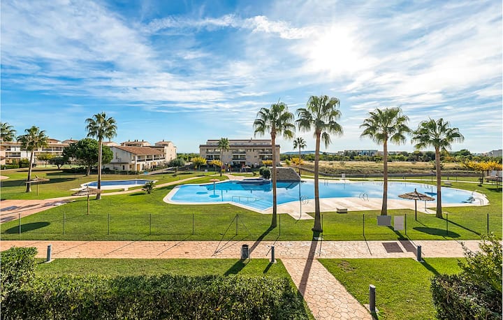 Amazing Home In Sant Jordi With Wifi - Costa Dorada (España)