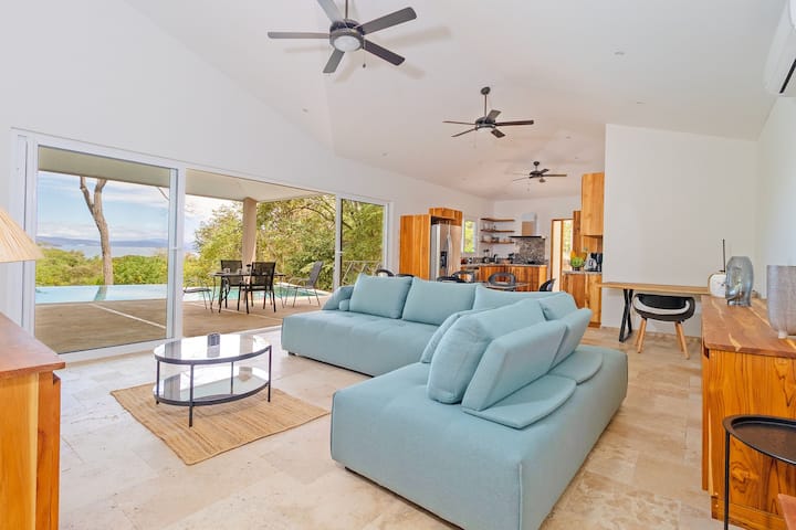 2br Villa · Private Pool & Bbq · Close To Beach - Paquera