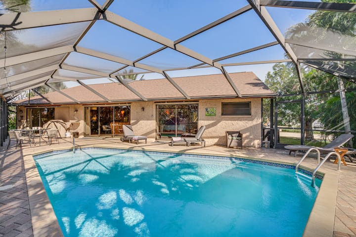 Heated Pool, 3 Mi To Dtwn: Cape Coral Escape! - Cape Coral, FL
