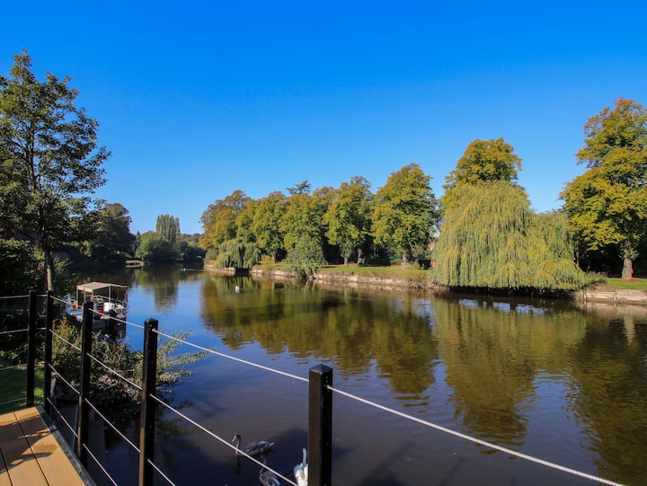 Riverside Cottage - Shrewsbury