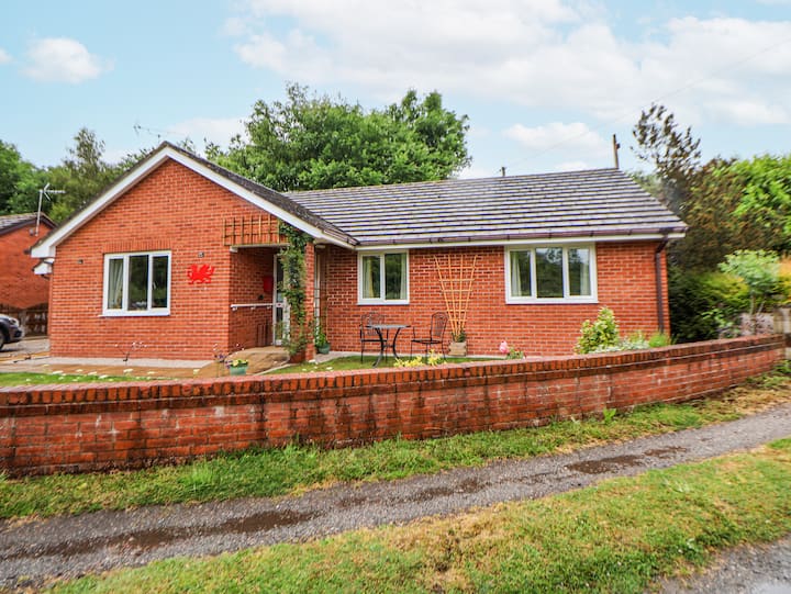 2 Mountain View - Llangollen