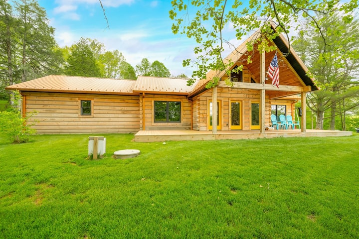 Bear's Den Annabelle Log Cabin - Brown County, IN