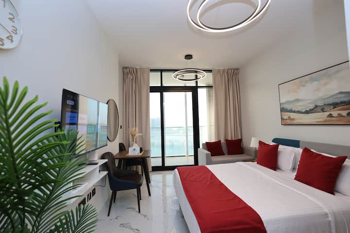 Modern Waterfront Studio | Steps From Cleveland - Abu Dhabi