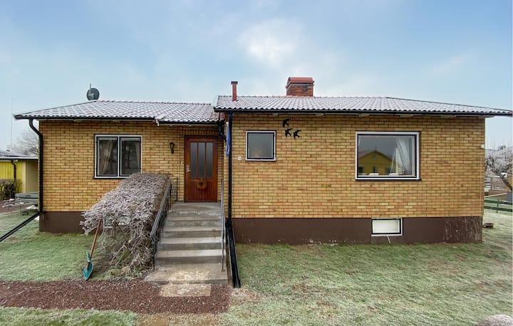 3 Bedroom Beautiful Home In Borgholm - Borgholm