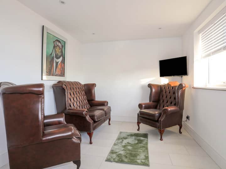 Ty'n Ffridd Bach - Pwllheli