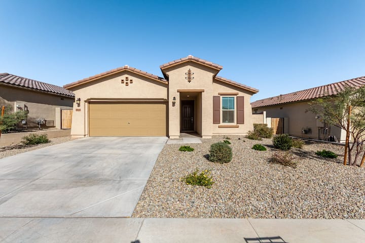 2br Litchfield Park Retreat Near Golf & Trails - Buckeye, AZ