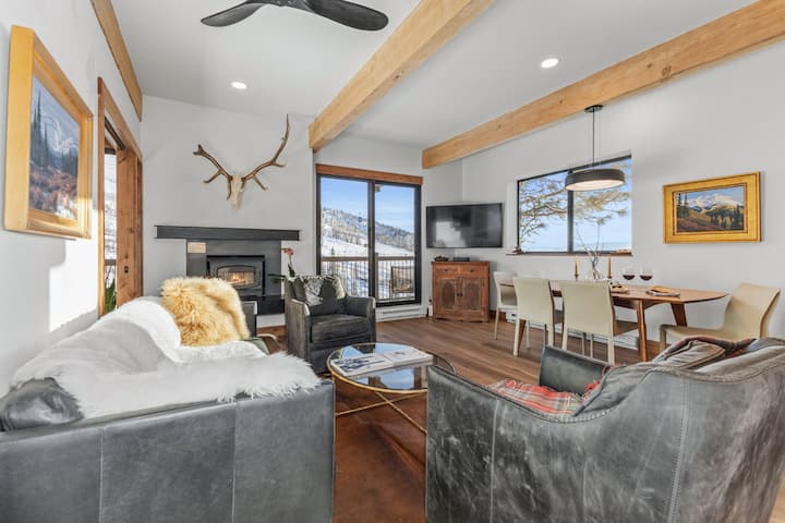 Club-b211: Fully Renovated + Panoramic Views & W/d - Steamboat Springs, CO