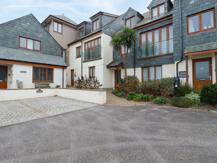 Blue Horizon - Port Isaac