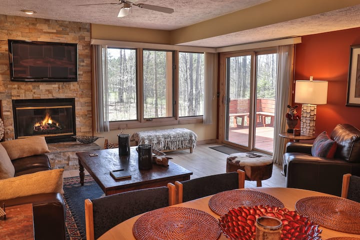 Trout Creek Resort #131 By Purestay - Harbor Springs, MI