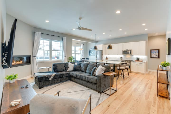 Modern Driggs Family Escape Near Targhee W/ac - Teton County, WY