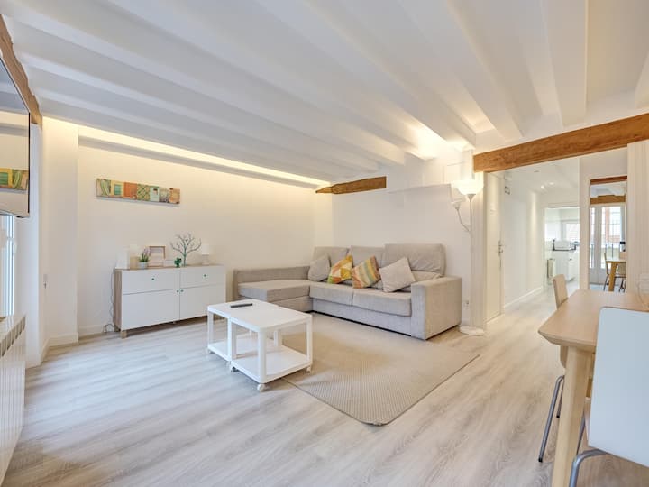 El Mirador De La Estafeta 5 By Clabao - Pamplona