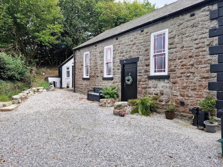 The Old Nant-y-fflint Chapel - Mold