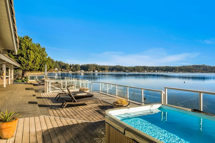 3br Waterfront Home, Private Hot Tub And Game Room - Gig Harbor, WA