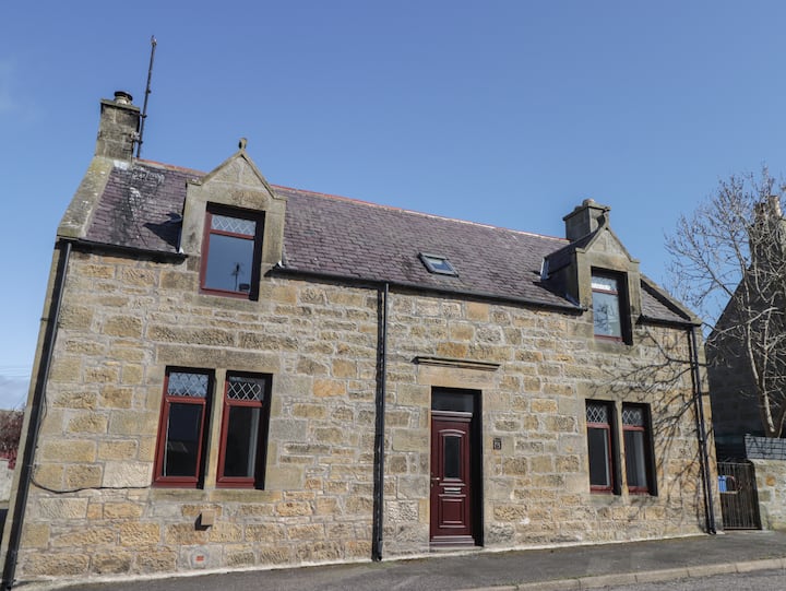 6 New Street - Forres