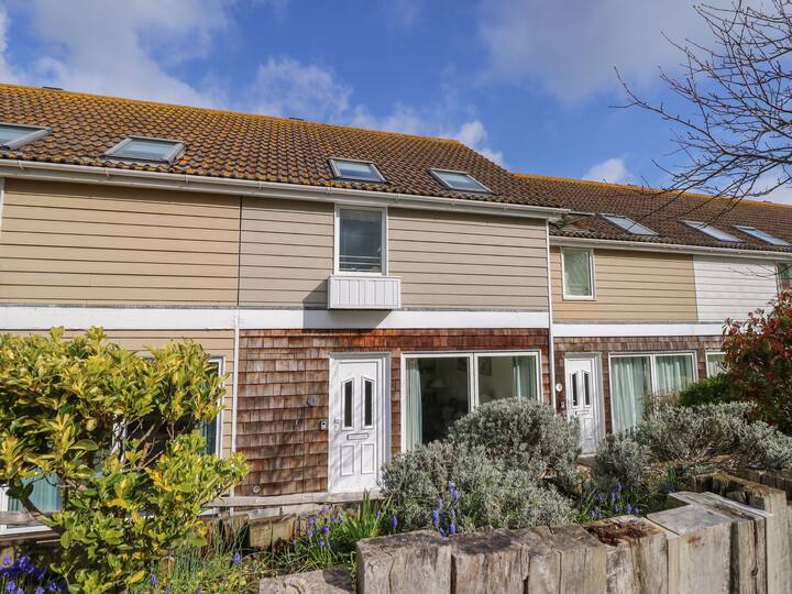 Delaware M7 - Lymington