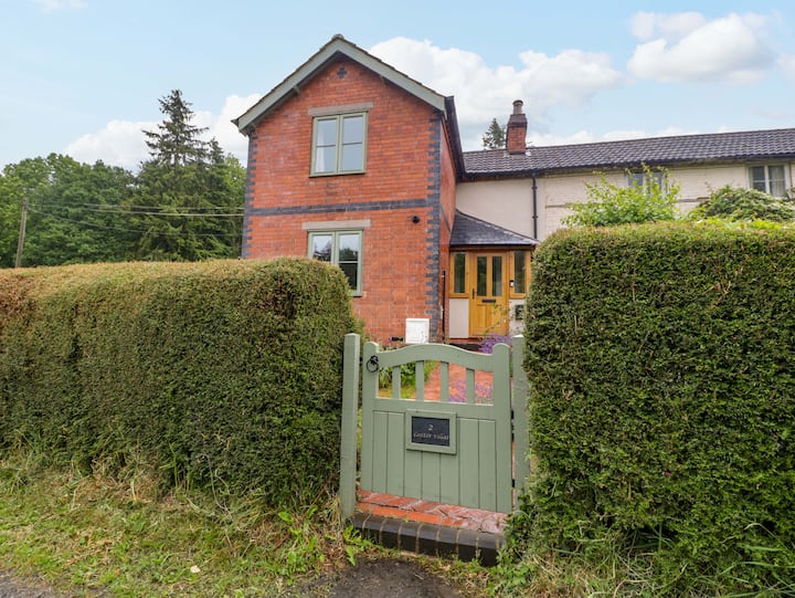 2 Loxter Villas - Ledbury