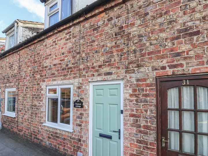 Chestnut Cottage - Driffield